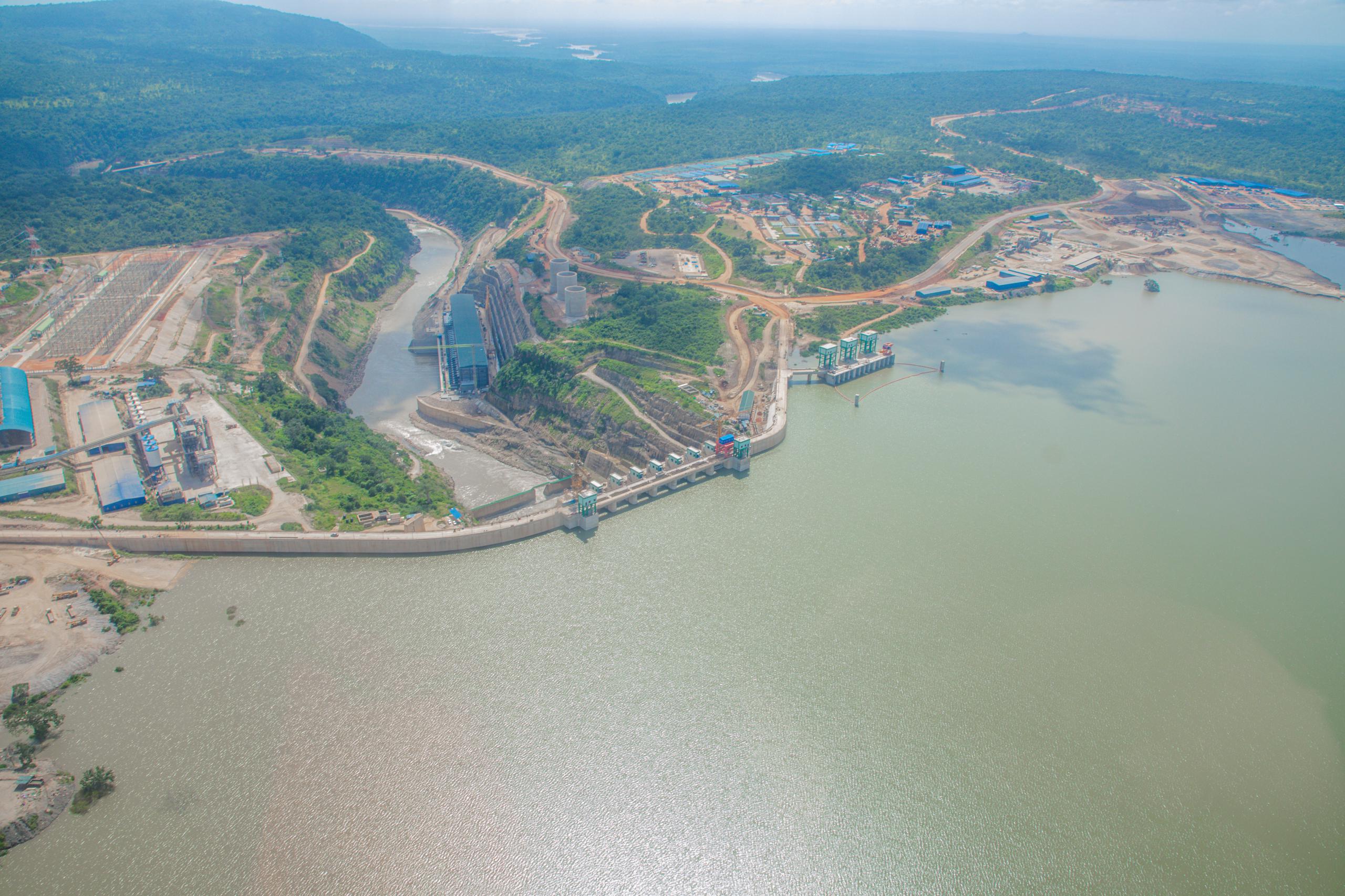 MRADI WA JULIUS NYERERE WAKAMILISHA MTAMBO NAMBA NANE NA KUINGIZA UMEME ...