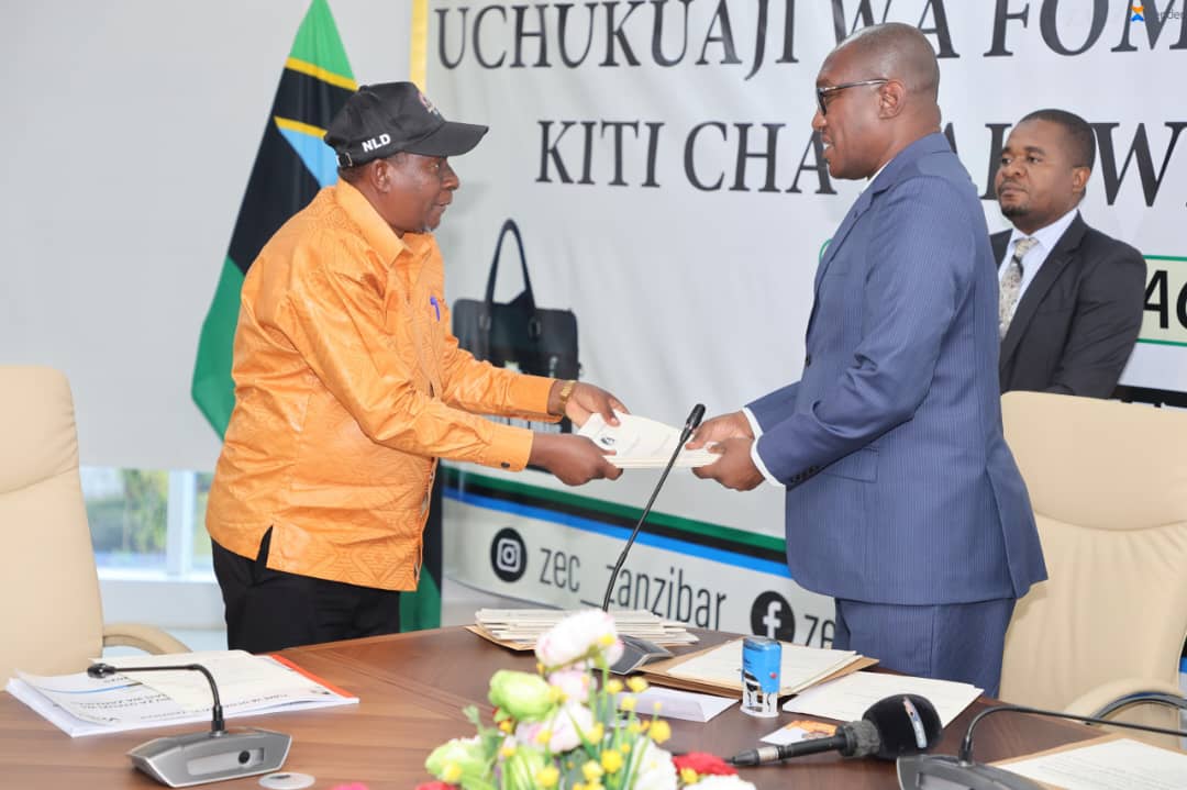 Mfaume wa NLD arejesha fomu ya kugombea urais wa Zanzibar - LAJIJI MEDIA